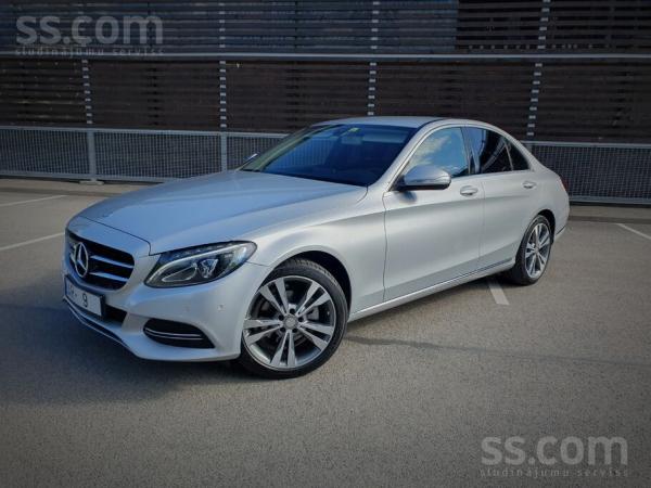 Mercedes-Benz C 200 2015 in Riga, with an engine capacity of 1.60 L and mileage of 232 thousand km for 11600 €, photo 1 on AUTOMOTO.COM.LV