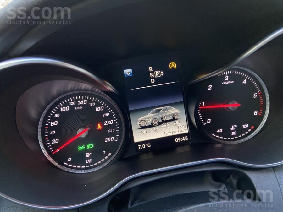 Mercedes-Benz C 200 2015 Rīga, ar dzinēja tilpumu 1.60 L un nobraukumu 230 tūkst. km par 11650 €, foto 23 vietnē AUTOMOTO.COM.LV