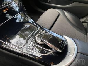 Mercedes-Benz C 200 2015 Rīga, ar dzinēja tilpumu 1.60 L un nobraukumu 230 tūkst. km par 11650 €, foto 26 vietnē AUTOMOTO.COM.LV