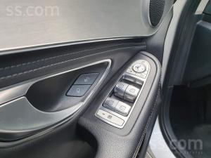 Mercedes-Benz C 200 2015 Rīga, ar dzinēja tilpumu 1.60 L un nobraukumu 230 tūkst. km par 11650 €, foto 34 vietnē AUTOMOTO.COM.LV