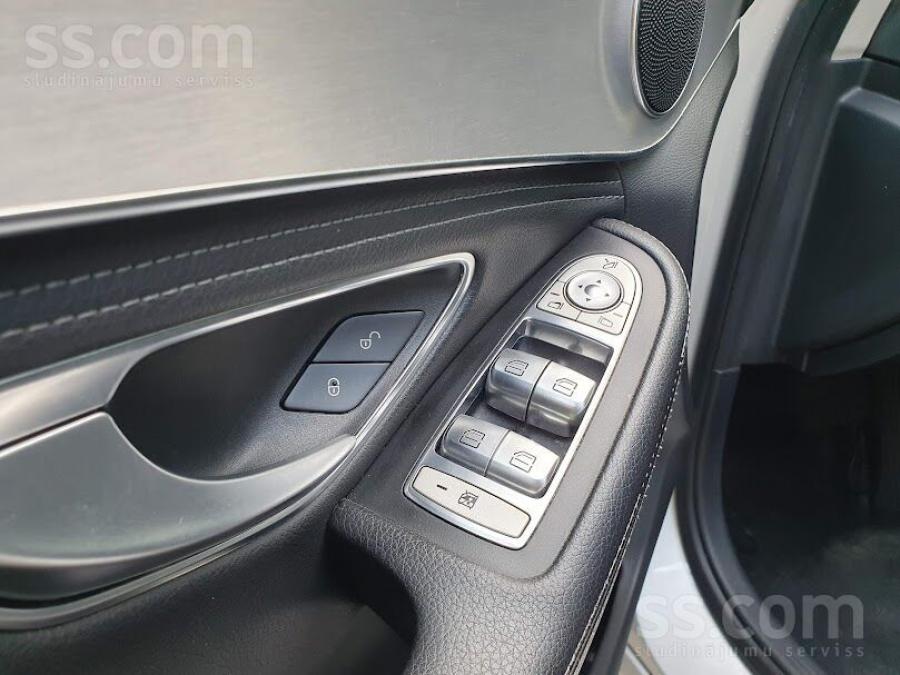 Mercedes-Benz C 200 2015 Rīga, ar dzinēja tilpumu 1.60 L un nobraukumu 230 tūkst. km par 11650 €, foto 34 vietnē AUTOMOTO.COM.LV