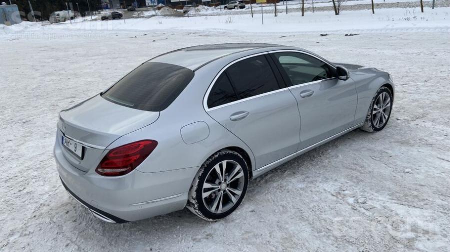 Mercedes-Benz C 200 2015 Rīga, ar dzinēja tilpumu 1.60 L un nobraukumu 230 tūkst. km par 11650 €, foto 36 vietnē AUTOMOTO.COM.LV