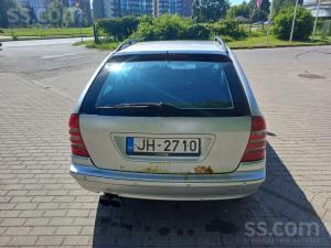 Mercedes-Benz C 200 2001 in Riga, with an engine capacity of 2.00 L and mileage of 349 thousand km for 680 €, photo 6 on AUTOMOTO.COM.LV