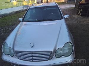 Mercedes-Benz C 200 2001 Daugavpils, ar dzinēja tilpumu 2.20 L un nobraukumu 0 tūkst. km par 1650 €, foto  vietnē AUTOMOTO.COM.LV