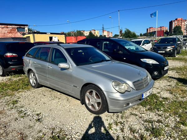 Mercedes-Benz C 200 2002 in Narva, with an engine capacity of 2.00 L and mileage of 336 thousand km for 550 €, photo 2 on AUTOMOTO.COM.LV