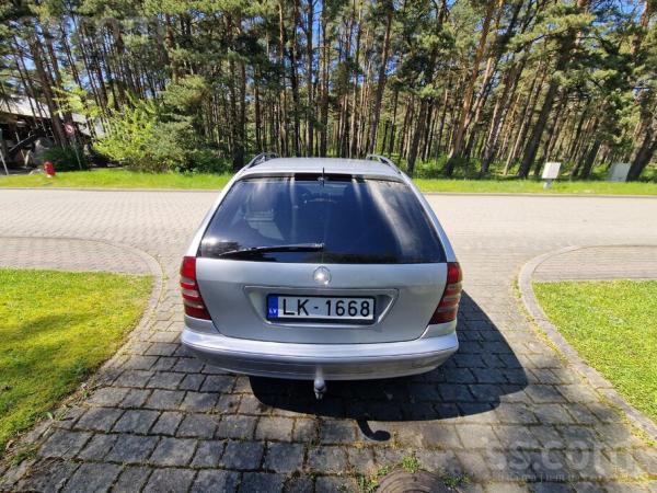 Mercedes-Benz C 200 2003 in Ventspils, with an engine capacity of 2.20 L and mileage of 0 thousand km for 1000 €, photo 6 on AUTOMOTO.COM.LV