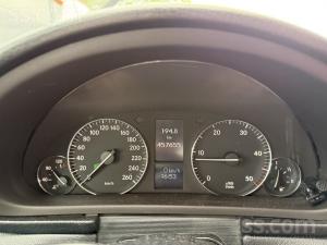 Mercedes-Benz C 200 2004 Rīga, ar dzinēja tilpumu 2.20 L un nobraukumu 458 tūkst. km par 1900 €, foto 12 vietnē AUTOMOTO.COM.LV