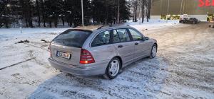Mercedes-Benz C 200 2004 Tallina, ar dzinēja tilpumu 2.10 L un nobraukumu 396 tūkst. km par 2400 €, foto 5 vietnē AUTOMOTO.COM.LV