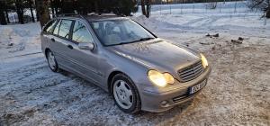 Mercedes-Benz C 200 2004 Tallina, ar dzinēja tilpumu 2.10 L un nobraukumu 396 tūkst. km par 2400 €, foto 6 vietnē AUTOMOTO.COM.LV