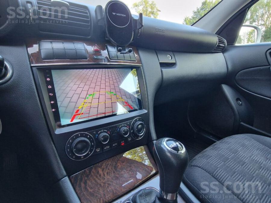 Mercedes-Benz C 200 2005 in Riga, with an engine capacity of 2.20 L and mileage of 207 thousand km for 2690 €, photo 17 on AUTOMOTO.COM.LV