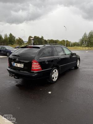 Мерседес Ц 200 2005 в Шяуляй, объемом двигателя 2.00 л и пробегом 419 тыс. км за 2200 €, фото 5 на AUTOMOTO.COM.LV