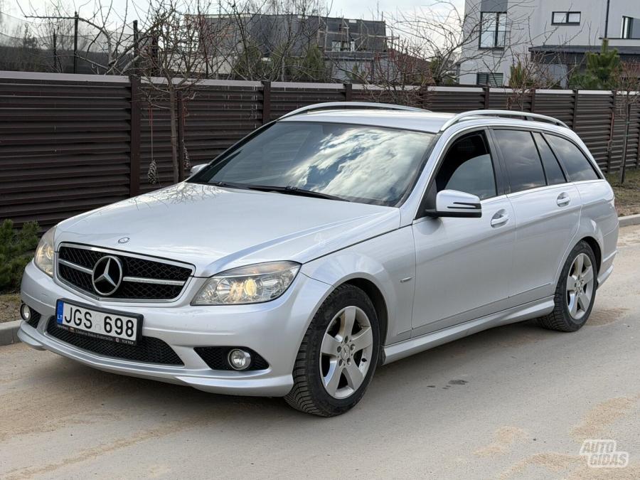 Mercedes-Benz C 200 2008 in Vilnius, with an engine capacity of 2.20 L and mileage of 310 thousand km for 2600 €, photo 6 on AUTOMOTO.COM.LV