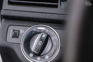 Mercedes-Benz C 200 2008 in Kaunas, with an engine capacity of 2.10 L and mileage of 307 thousand km for 4990 €, photo 16 on AUTOMOTO.COM.LV