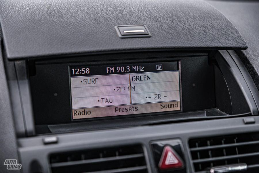 Mercedes-Benz C 200 2008 in Kaunas, with an engine capacity of 2.10 L and mileage of 307 thousand km for 4990 €, photo 20 on AUTOMOTO.COM.LV