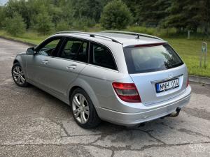 Mercedes-Benz C 200 2008 in Siauliai, with an engine capacity of 2.20 L and mileage of 338 thousand km for 2400 €, photo 8 on AUTOMOTO.COM.LV