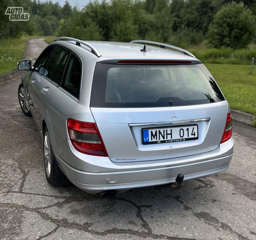 Mercedes-Benz C 200 2008 in Siauliai, with an engine capacity of 2.20 L and mileage of 338 thousand km for 2400 €, photo 10 on AUTOMOTO.COM.LV