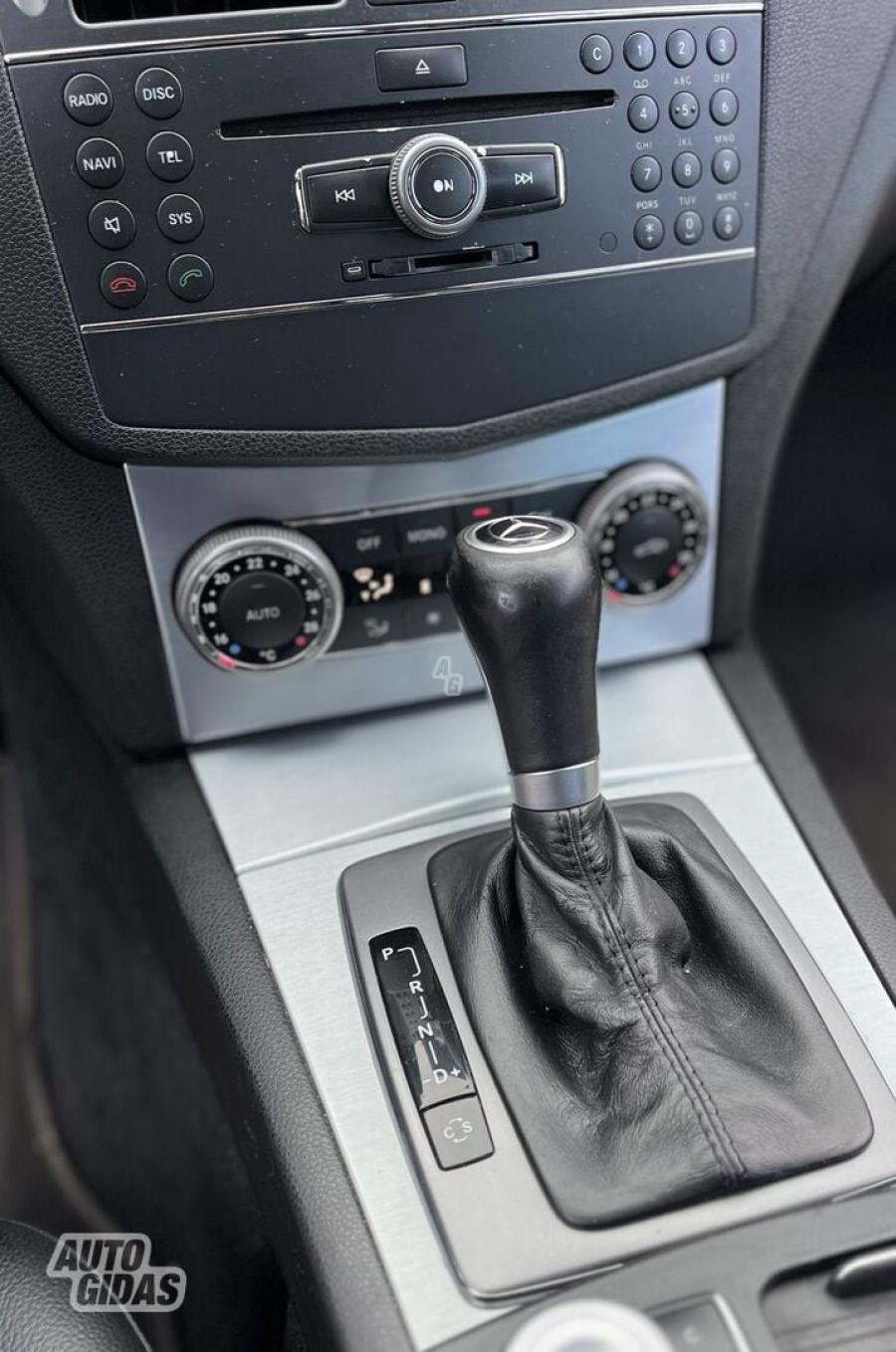 Mercedes-Benz C 200 2008 in Siauliai, with an engine capacity of 2.20 L and mileage of 338 thousand km for 2400 €, photo 16 on AUTOMOTO.COM.LV