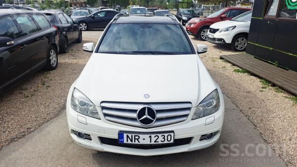 Mercedes-Benz C 200 2009 Rīga, ar dzinēja tilpumu 2.20 L un nobraukumu 363 tūkst. km par 3800 €, foto 5 vietnē AUTOMOTO.COM.LV