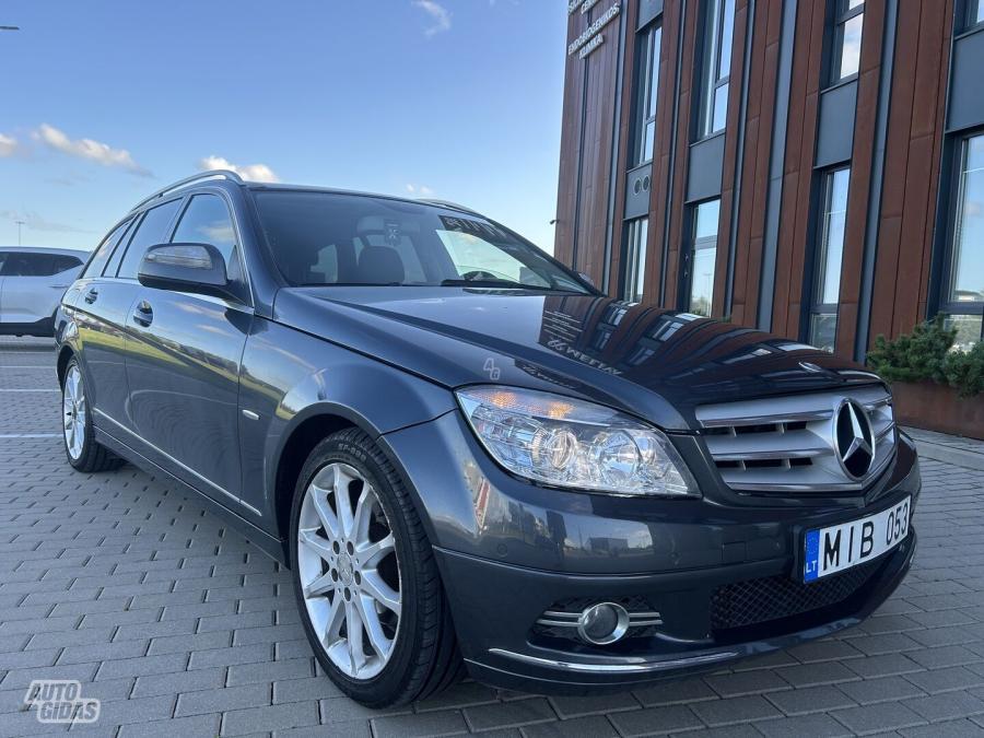 Mercedes-Benz C 200 2009 Kauņa, ar dzinēja tilpumu 2.20 L un nobraukumu 380 tūkst. km par 3490 €, foto 4 vietnē AUTOMOTO.COM.LV