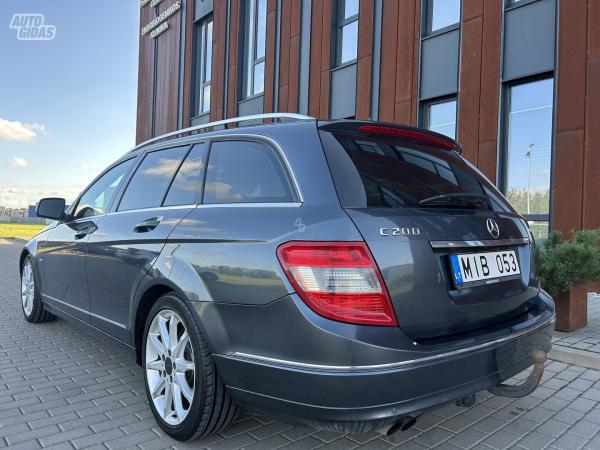 Mercedes-Benz C 200 2009 Kauņa, ar dzinēja tilpumu 2.20 L un nobraukumu 380 tūkst. km par 3490 €, foto 7 vietnē AUTOMOTO.COM.LV