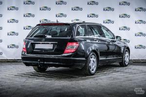 Mercedes-Benz C 200 2010 Kauņa, ar dzinēja tilpumu 2.10 L un nobraukumu 330 tūkst. km par 5990 €, foto 3 vietnē AUTOMOTO.COM.LV