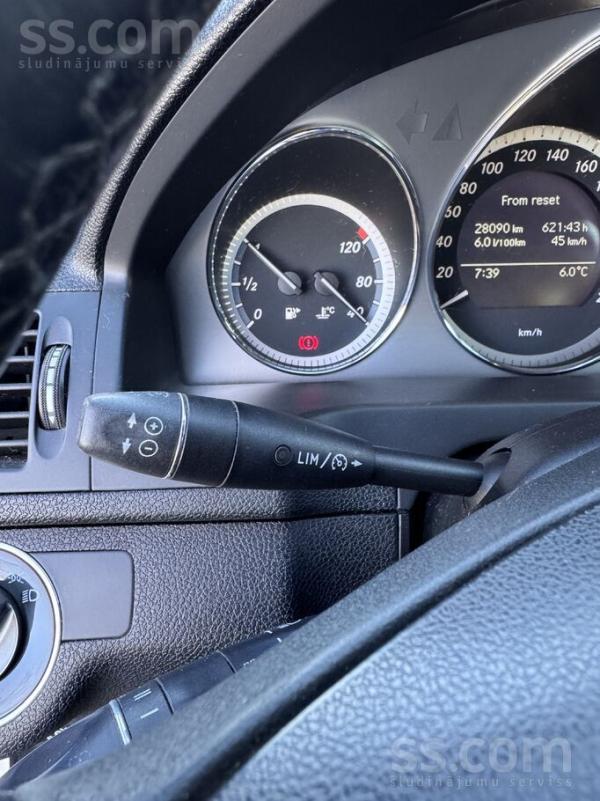 Mercedes-Benz C 200 2010 Valmiera, ar dzinēja tilpumu 2.00 L un nobraukumu 304 tūkst. km par 5000 €, foto 8 vietnē AUTOMOTO.COM.LV