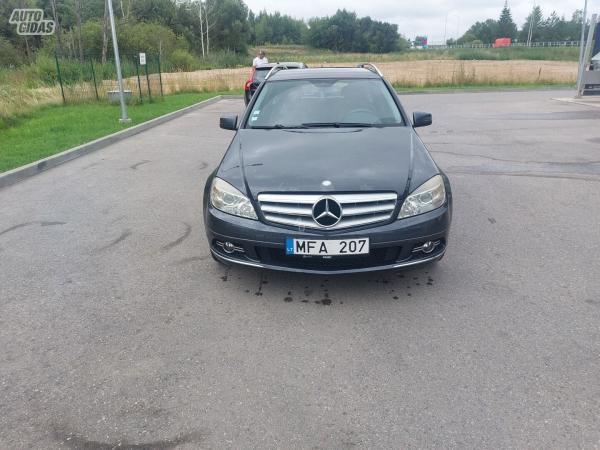 Mercedes-Benz C 200 2010 in Utena, with an engine capacity of 2.10 L and mileage of 346 thousand km for 3600 €, photo 1 on AUTOMOTO.COM.LV