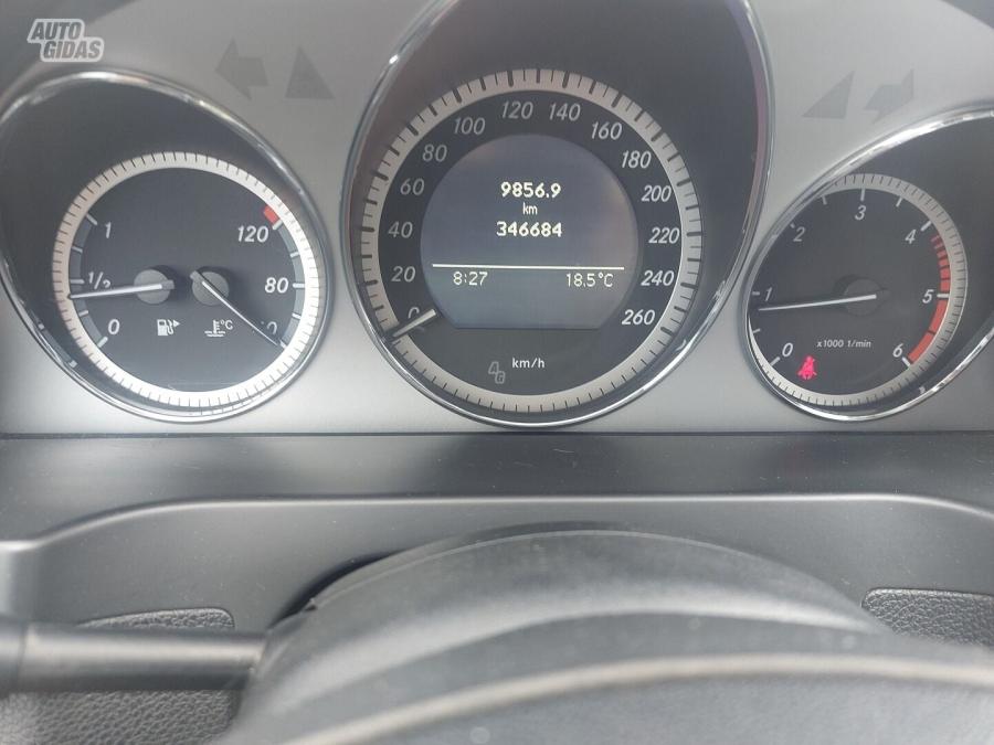 Мерседес Ц 200 2010 в Утена, объемом двигателя 2.10 л и пробегом 346 тыс. км за 3600 €, фото 14 на AUTOMOTO.COM.LV