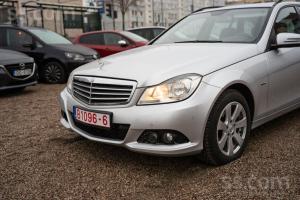 Mercedes-Benz C 200 2011 Liepāja, ar dzinēja tilpumu 2.10 L un nobraukumu 260 tūkst. km par 5900 €, foto 4 vietnē AUTOMOTO.COM.LV
