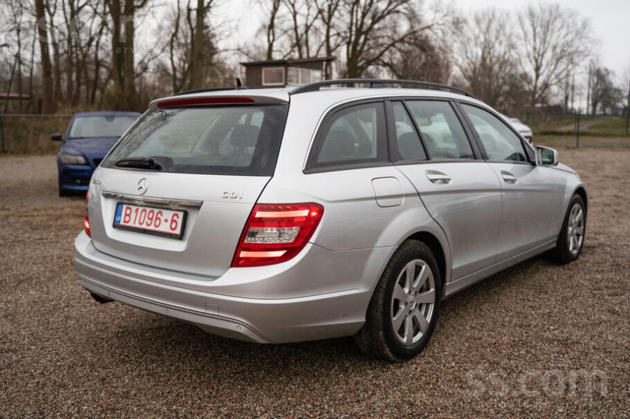 Mercedes-Benz C 200 2011 Liepāja, ar dzinēja tilpumu 2.10 L un nobraukumu 260 tūkst. km par 5900 €, foto 7 vietnē AUTOMOTO.COM.LV