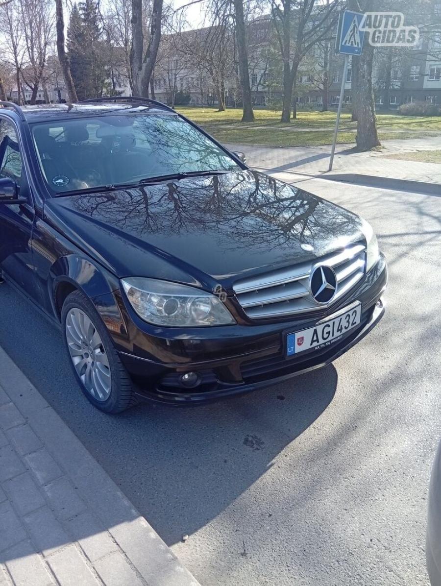 Mercedes-Benz C 200 2011 Šilutė, ar dzinēja tilpumu 2.10 L un nobraukumu 279 tūkst. km par 4100 €, foto 1 vietnē AUTOMOTO.COM.LV