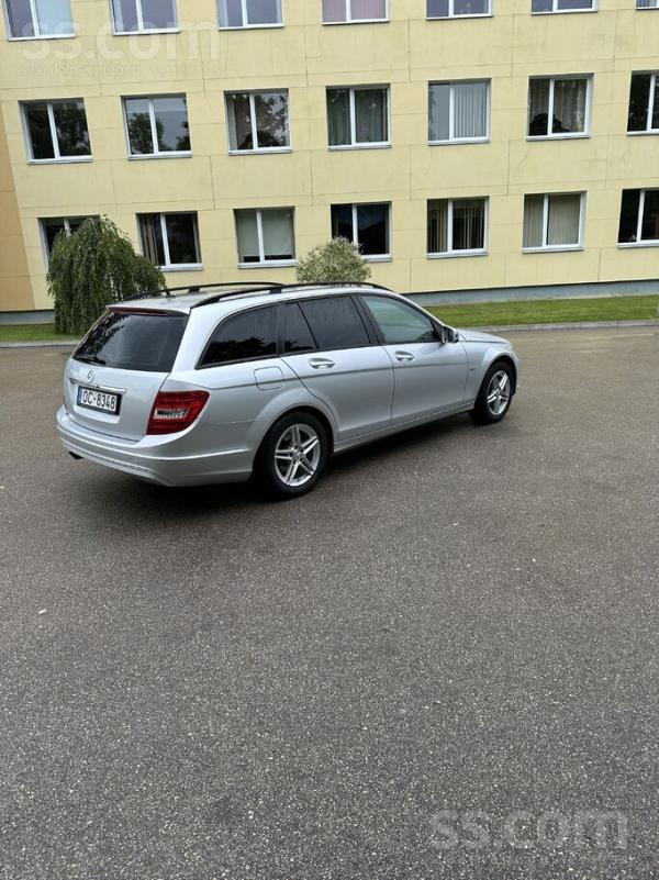 Mercedes-Benz C 200 2011 in Rezekne, with an engine capacity of 2.20 L and mileage of 283 thousand km for 6200 €, photo 5 on AUTOMOTO.COM.LV