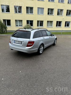 Mercedes-Benz C 200 2011 Rēzekne, ar dzinēja tilpumu 2.20 L un nobraukumu 283 tūkst. km par 6200 €, foto 7 vietnē AUTOMOTO.COM.LV