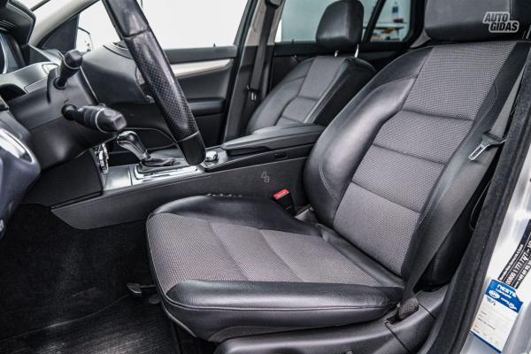 Mercedes-Benz C 200 2011 in Kaunas, with an engine capacity of 2.20 L and mileage of 302 thousand km for 6900 €, photo 6 on AUTOMOTO.COM.LV