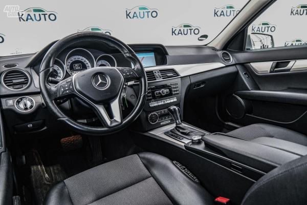Mercedes-Benz C 200 2011 in Kaunas, with an engine capacity of 2.20 L and mileage of 302 thousand km for 6900 €, photo 7 on AUTOMOTO.COM.LV