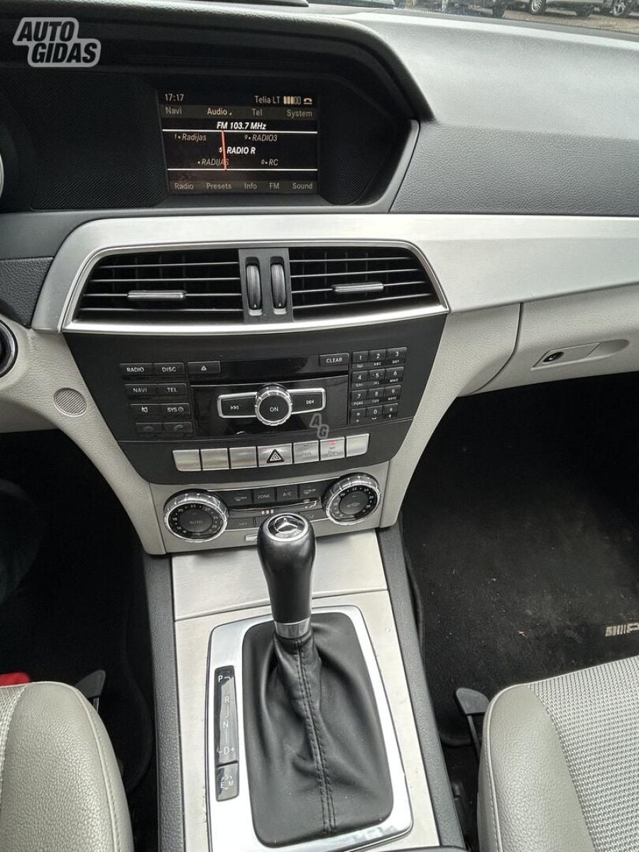 Mercedes-Benz C 200 2012 in Panevezys, with an engine capacity of 2.10 L and mileage of 400 thousand km for 4350 €, photo 15 on AUTOMOTO.COM.LV