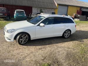 Mercedes-Benz C 200 2012 Pērnava, ar dzinēja tilpumu 0.10 L un nobraukumu 487 tūkst. km par 7500 €, foto 5 vietnē AUTOMOTO.COM.LV