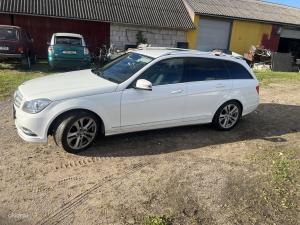 Mercedes-Benz C 200 2012 Pērnava, ar dzinēja tilpumu 0.10 L un nobraukumu 487 tūkst. km par 7500 €, foto 17 vietnē AUTOMOTO.COM.LV