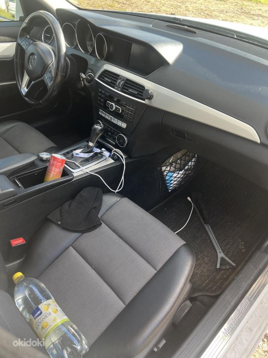Mercedes-Benz C 200 2012 Pērnava, ar dzinēja tilpumu 0.10 L un nobraukumu 487 tūkst. km par 7500 €, foto 18 vietnē AUTOMOTO.COM.LV