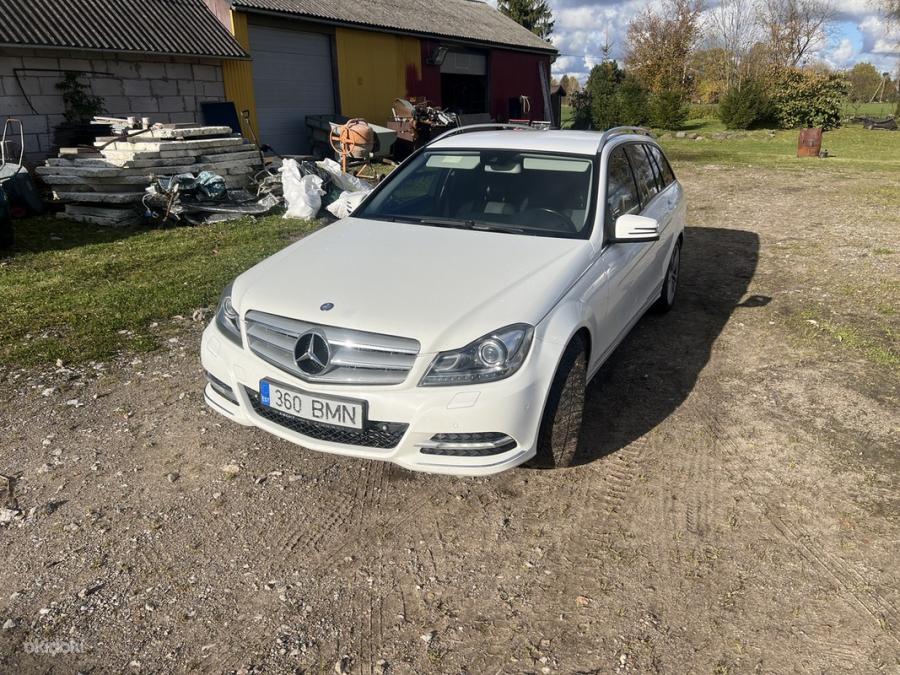 Mercedes-Benz C 200 2012 Pērnava, ar dzinēja tilpumu 0.10 L un nobraukumu 487 tūkst. km par 7500 €, foto 20 vietnē AUTOMOTO.COM.LV