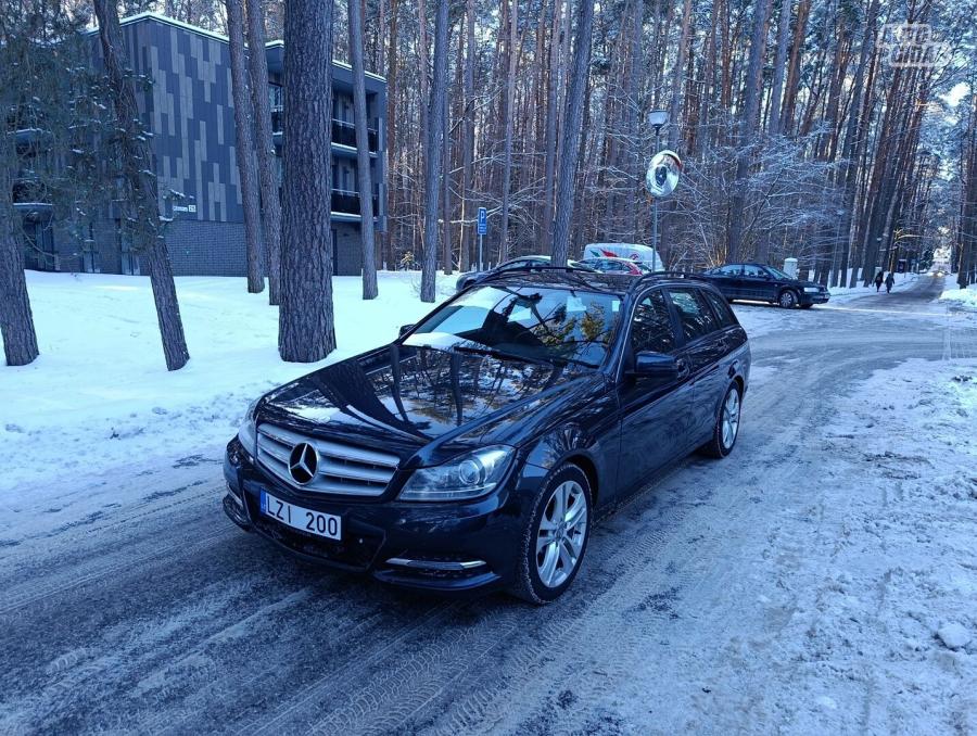 Mercedes-Benz C 200 2014 Birštonas, ar dzinēja tilpumu 2.00 L un nobraukumu 367 tūkst. km par 4200 €, foto 1 vietnē AUTOMOTO.COM.LV