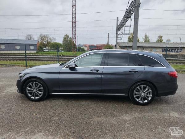 Mercedes-Benz C 200 2015 Šauļi vietnē Mercedes-Benz C 200 2015 Šauļi, ar dzinēja tilpumu 1.60 L un nobraukumu 310 tūkst. km par 8990 €, foto 9 vietnē AUTOMOTO.COM.LV