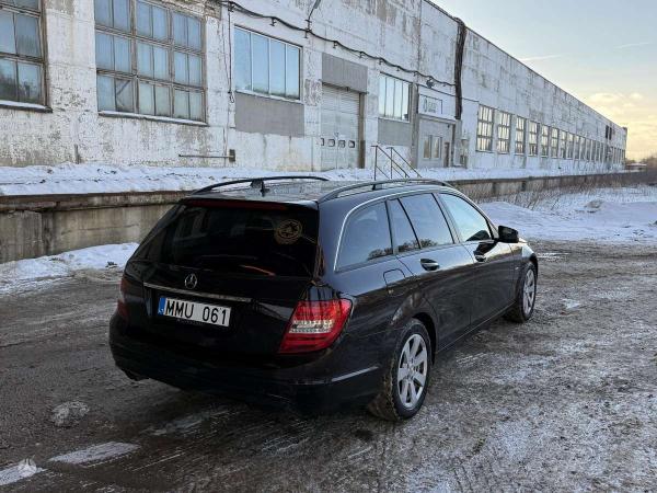 Violets Mercedes-Benz C 200 2012 Alīta, ar dzinēja tilpumu 2.14 L un nobraukumu 390 tūkst. km par 5500 €, foto 9 vietnē AUTOMOTO.COM.LV