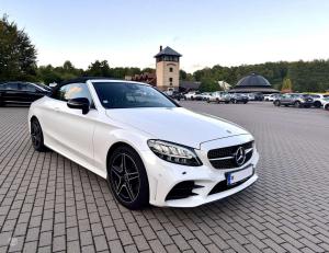 White Mercedes-Benz C 200 2019 in Vilnius, with an engine capacity of 1.50 L and mileage of 42 thousand km for 33900 €, photo 4 on AUTOMOTO.COM.LV