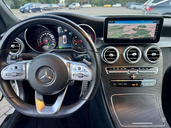 White Mercedes-Benz C 200 2019 in Vilnius, with an engine capacity of 1.50 L and mileage of 42 thousand km for 33900 €, photo 11 on AUTOMOTO.COM.LV