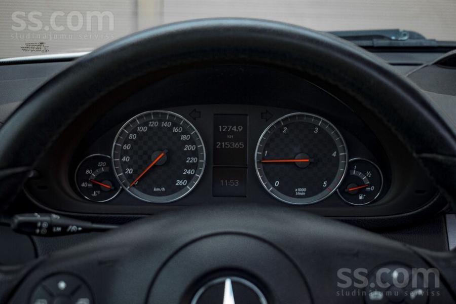 Balts Mercedes-Benz C 200 2009 Rīga, ar dzinēja tilpumu 2.10 L un nobraukumu 0 tūkst. km par 2300 €, foto 17 vietnē AUTOMOTO.COM.LV
