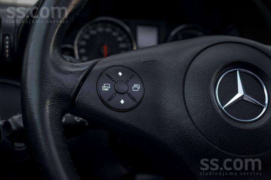 Balts Mercedes-Benz C 200 2009 Rīga, ar dzinēja tilpumu 2.10 L un nobraukumu 0 tūkst. km par 2300 €, foto 18 vietnē AUTOMOTO.COM.LV