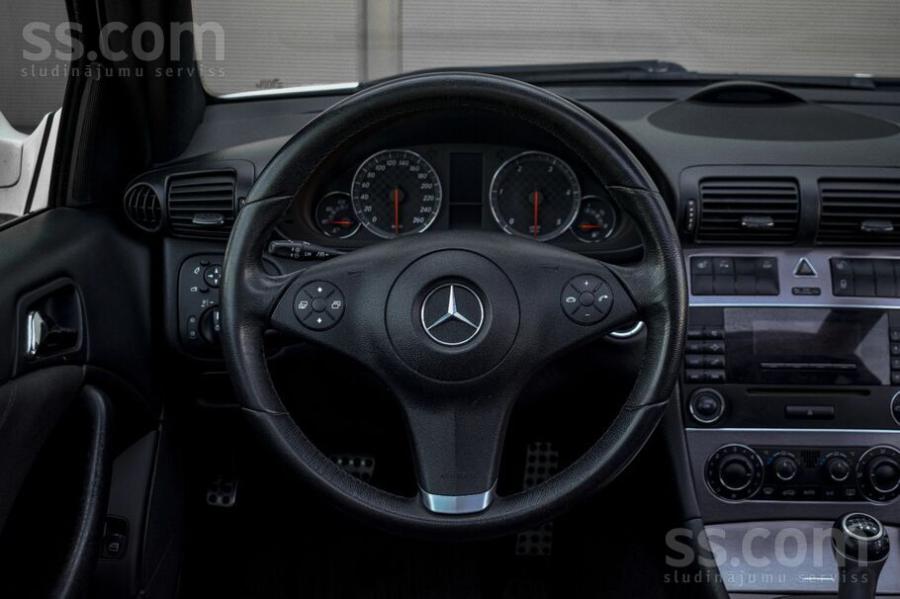 Balts Mercedes-Benz C 200 2009 Rīga, ar dzinēja tilpumu 2.10 L un nobraukumu 0 tūkst. km par 2300 €, foto 20 vietnē AUTOMOTO.COM.LV