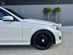 Balts Mercedes-Benz C 200 2013 Šauļi, ar dzinēja tilpumu 2.14 L un nobraukumu 245 tūkst. km par 7100 €, foto 6 vietnē AUTOMOTO.COM.LV