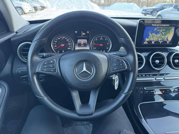 Balts Mercedes-Benz C 200 2015 Panevēža, ar dzinēja tilpumu 1.60 L un nobraukumu 243 tūkst. km par 9400 €, foto 6 vietnē AUTOMOTO.COM.LV